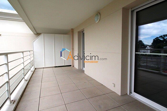 Appartement à louer - Fleury les Aubrais - 2 pièces - 1 chambre