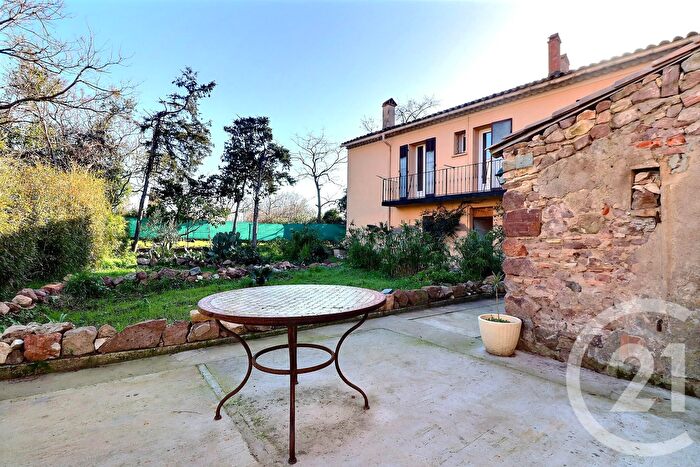 Maison à vendre - Fréjus, Centre-ville - 10 pièces - 6 chambres