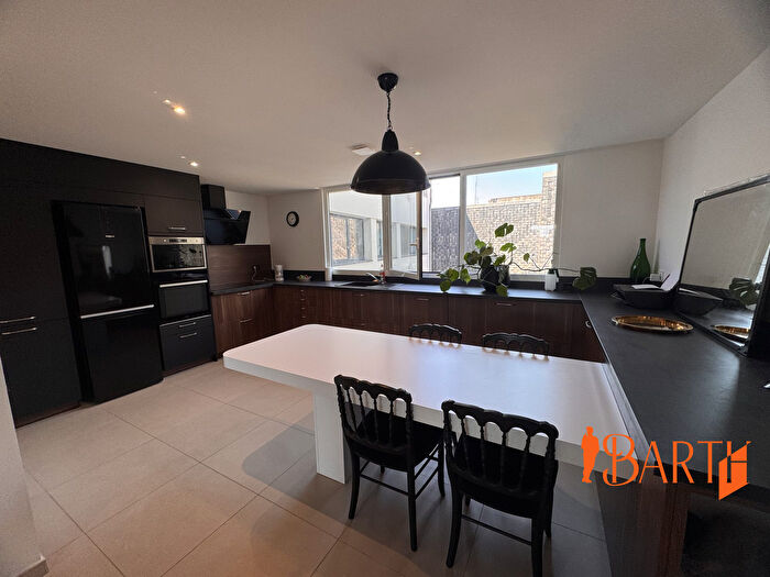 Bourges, Centre-ville, Charlet, Lahitolle, Pignoux, Sembat : Appartement 4 pièces à vendre