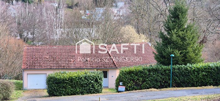 Maison à vendre - Pontaumur - 4 pièces - 3 chambres