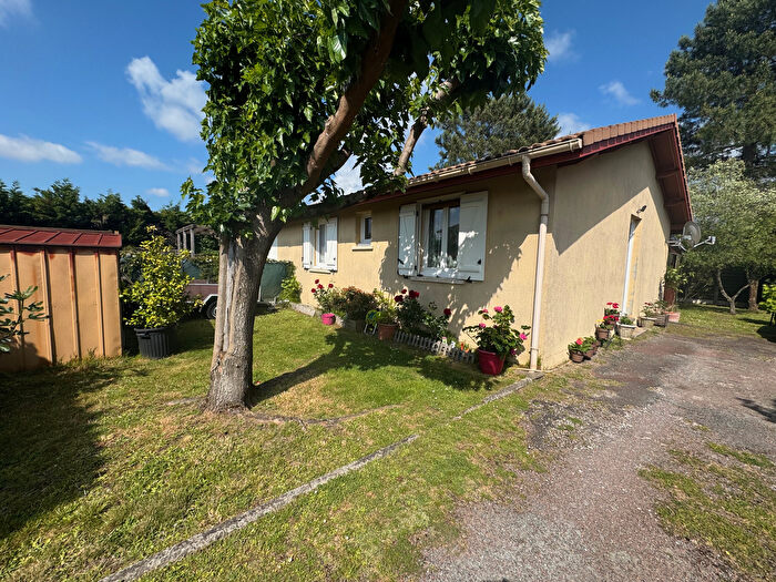 Maison à vendre - Biganos - 3 pièces - 2 chambres