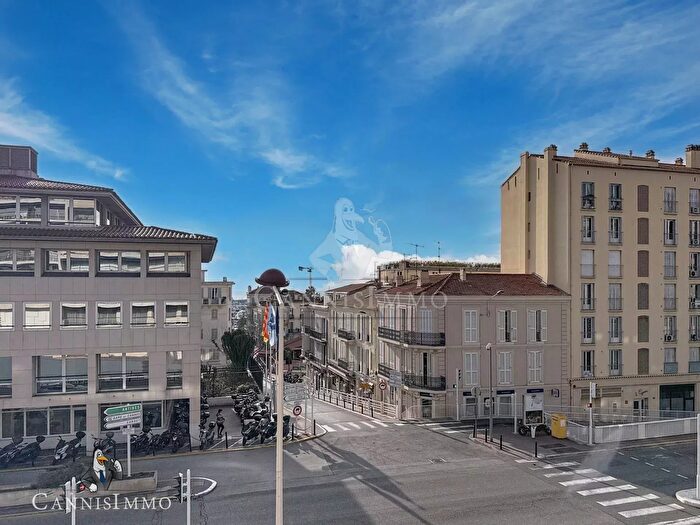 Appartement à vendre - Cannes, Petit Juas - 4 pièces - 3 chambres