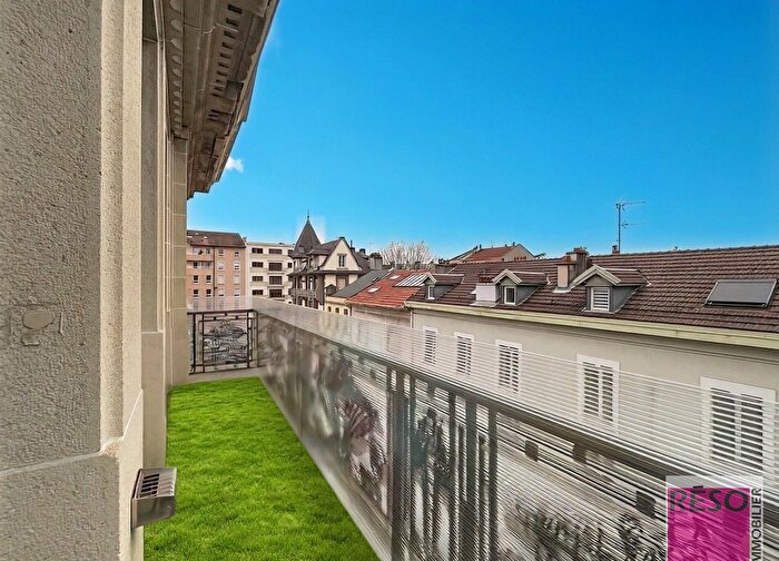 Appartement à vendre - Annemasse, Centre-ville - 5 pièces - 4 chambres