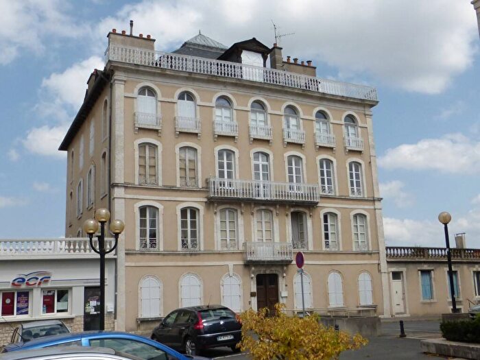 Appartement à louer - Lalande, Rodez - 3 pièces - 2 chambres