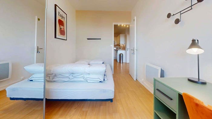 Cimetiere, Créteil : Appartement 1 pièce à louer