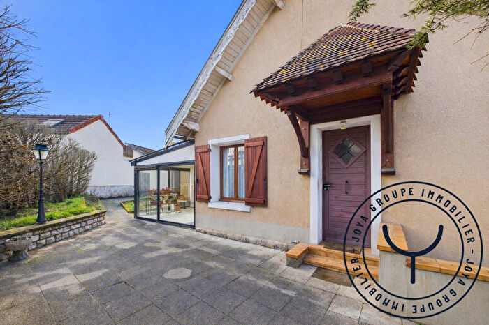 La Chapelle-Saint-Luc, Vieille ville - Maison 5 pièces à vendre