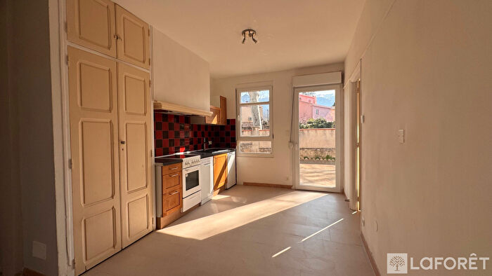 Appartement à louer - Prades - 2 pièces - 1 chambre
