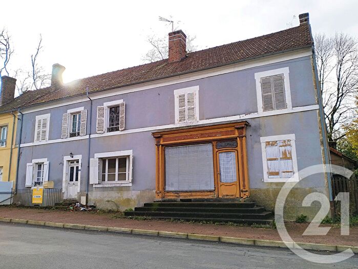 Maison à vendre - La Machine - 13 pièces - 5 chambres