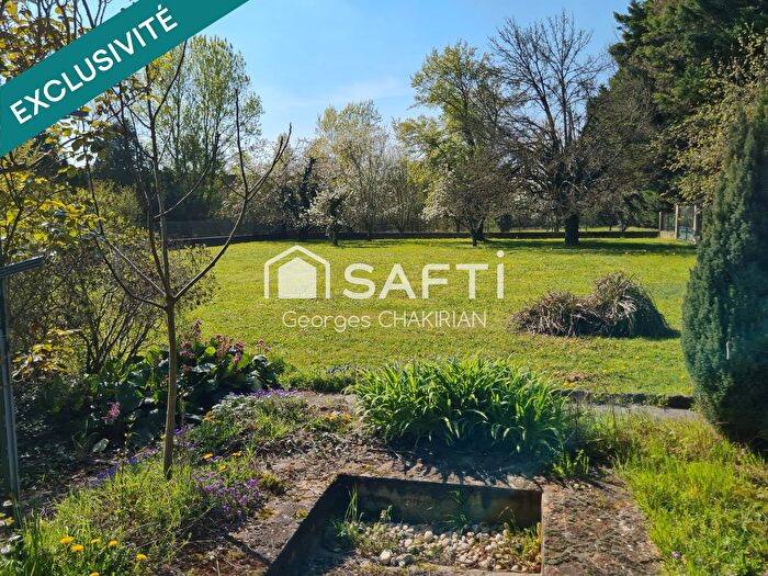 Maison à vendre - Décines-Charpieu, Rize - 3 pièces - 2 chambres