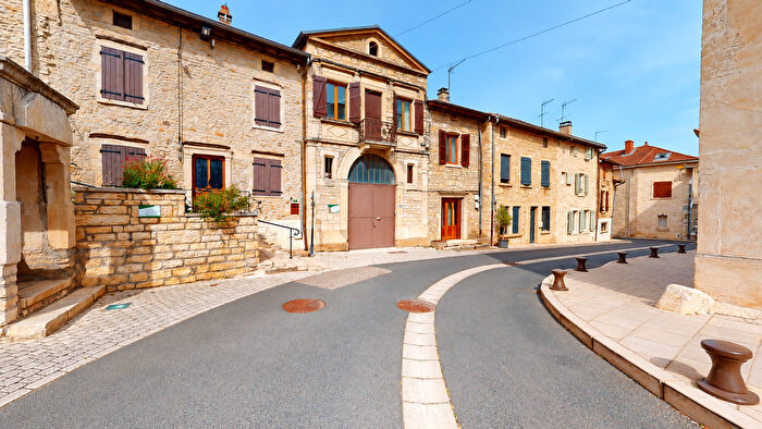 Maison 7 pièces à vendre à Lucenay