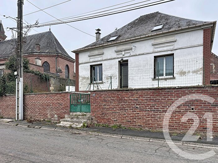 Maison à vendre - Noyon, Nord-Ouest - 6 pièces - 4 chambres