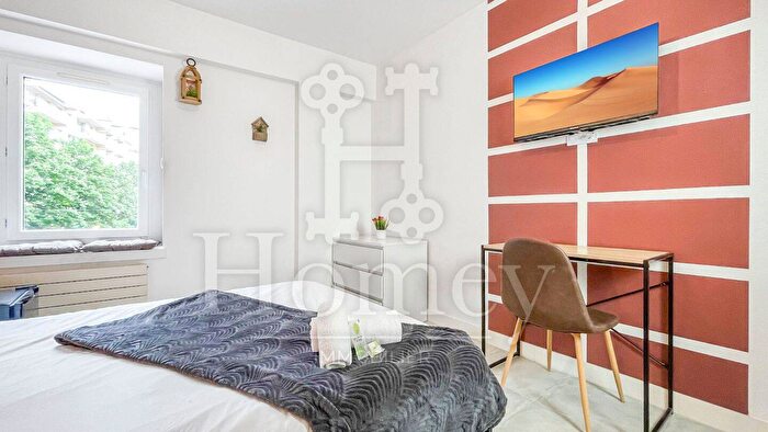 Centre, Annemasse : Appartement 1 pièce à louer