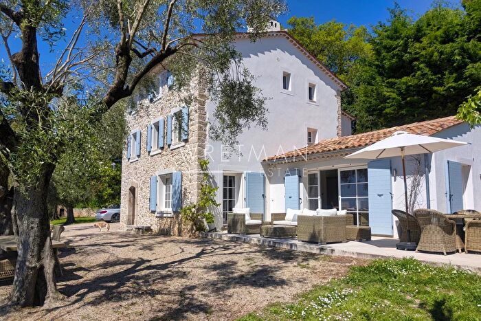 Maison à vendre - Cabris - 13 pièces - 9 chambres