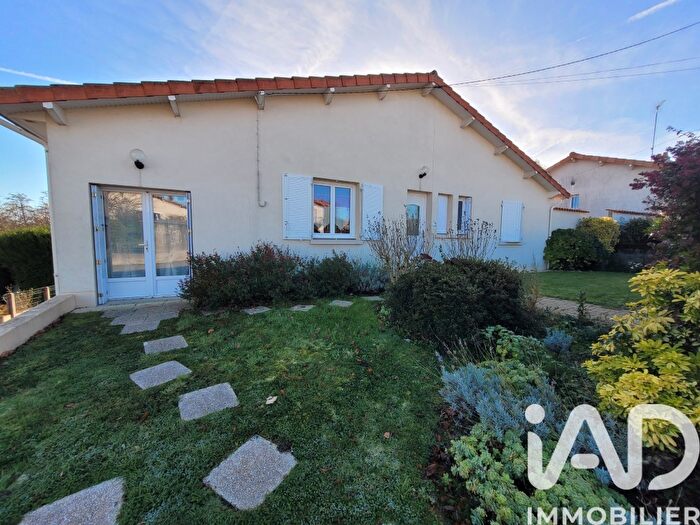 Maison à vendre - Saint-Aubin-le-Cloud - 5 pièces - 3 chambres