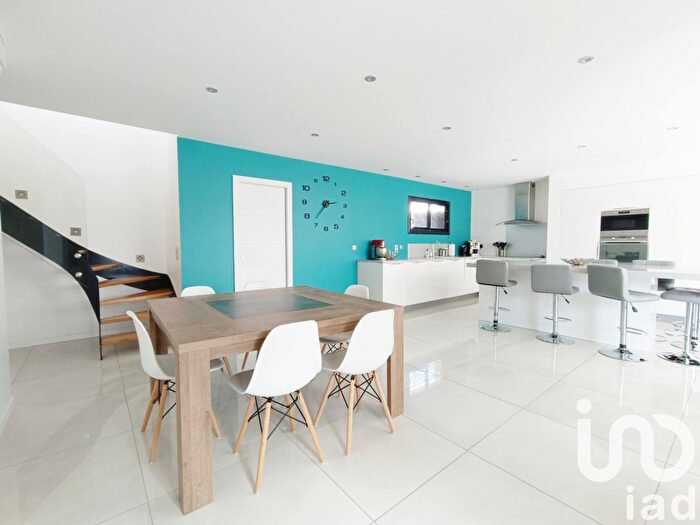 Maison à vendre - Magalas - 5 pièces - 4 chambres