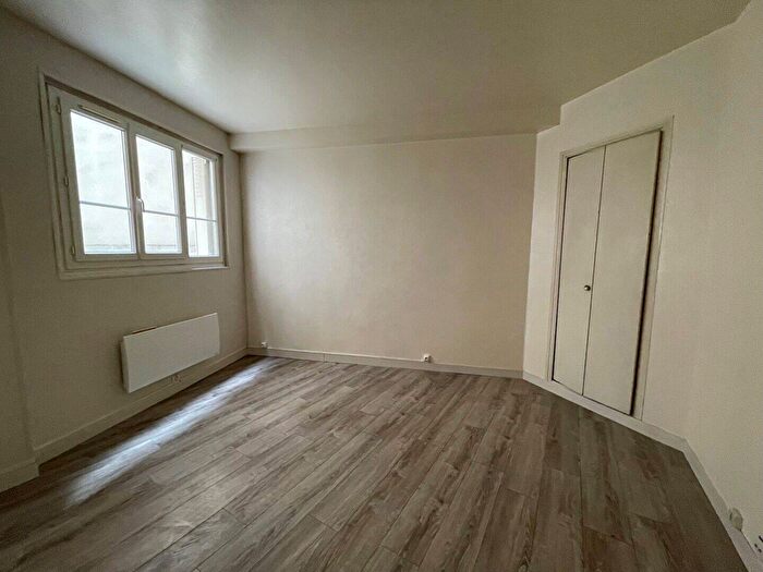 Maurice Ravel, Levallois-Perret - Appartement 1 pièce à louer