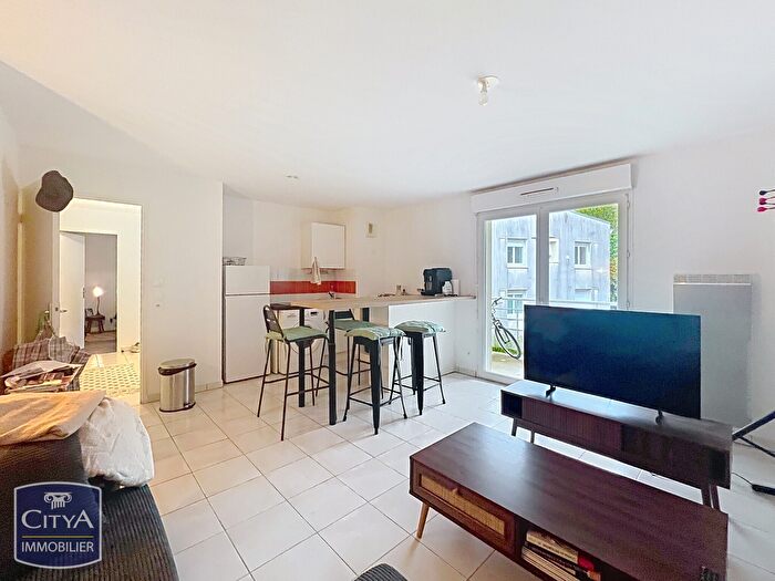 Pont-l'Abbé : Appartement 2 pièces à vendre
