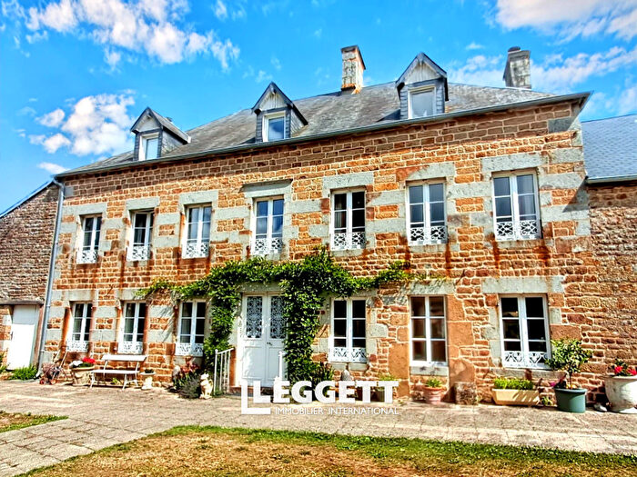 Maison à vendre - Ronfeugerai - 8 pièces - 5 chambres