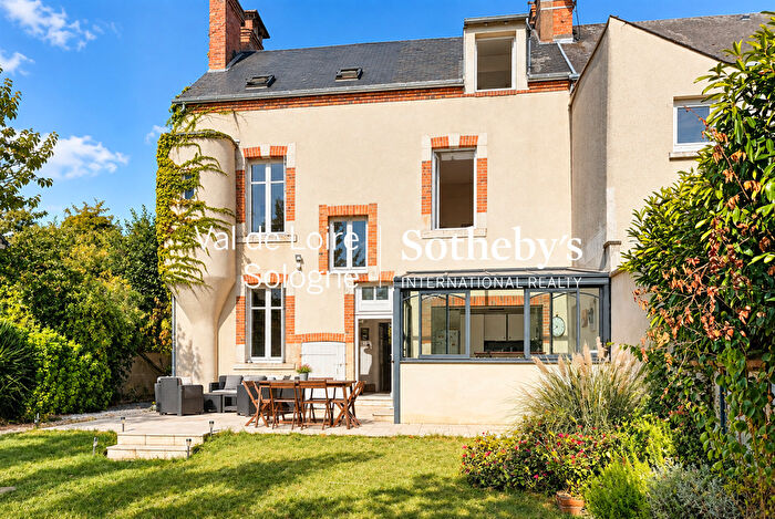 Maison 9 pièces à vendre - Orléans, La Cigogne