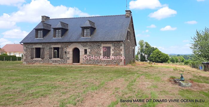 Saint-Hilaire-du-Harcouët : Maison 7 pièces à vendre