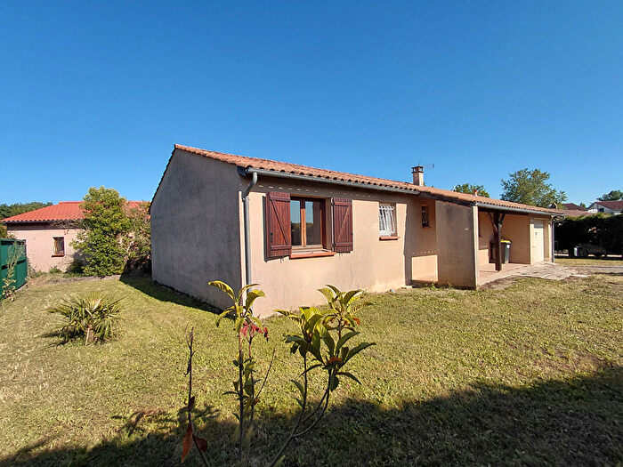 Maison 4 pièces à vendre à Roques