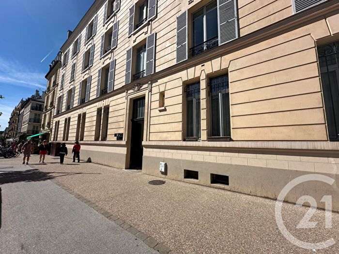 Appartement 6 pièces à louer - Versailles, Chantiers