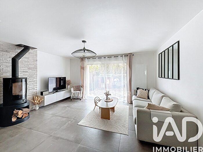 Maison à vendre - Pontault-Combault, Centre commercial - 4 pièces - 3 chambres