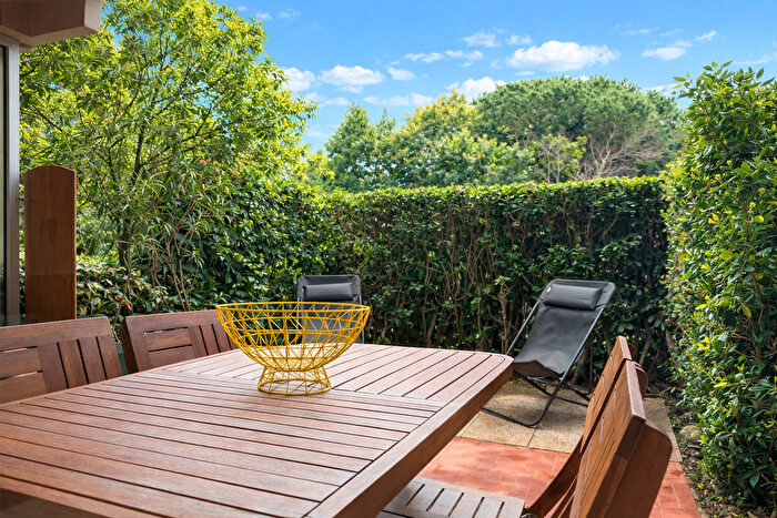 Appartement à vendre - Le Lavandou, Centre-ville, Plage du Lavandou, Pointe Pilon - 2 pièces - 1 chambre