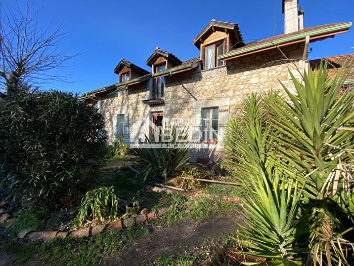 Maison à vendre - Montfort-en-Chalosse - 10 pièces - 7 chambres