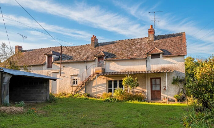 Maison à vendre - La Roche-Posay - 6 pièces - 3 chambres