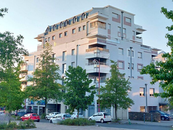 Belair, Rodez : Appartement 2 pièces à louer