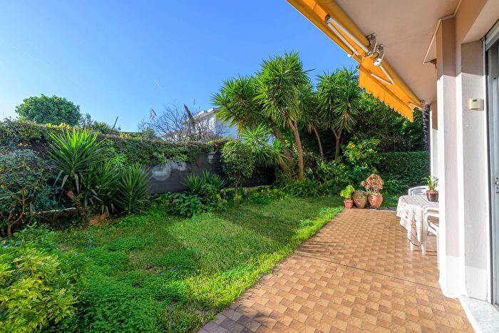 Appartement à vendre - Nice, Rimiez - 3 pièces - 2 chambres