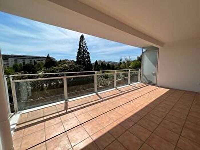 Appartement à louer - Menpenti, Marseille ème arrondissement - 3 pièces - 2 chambres