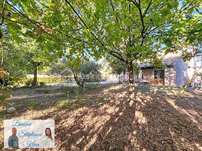 Maison à vendre - Saussan - 7 pièces - 5 chambres