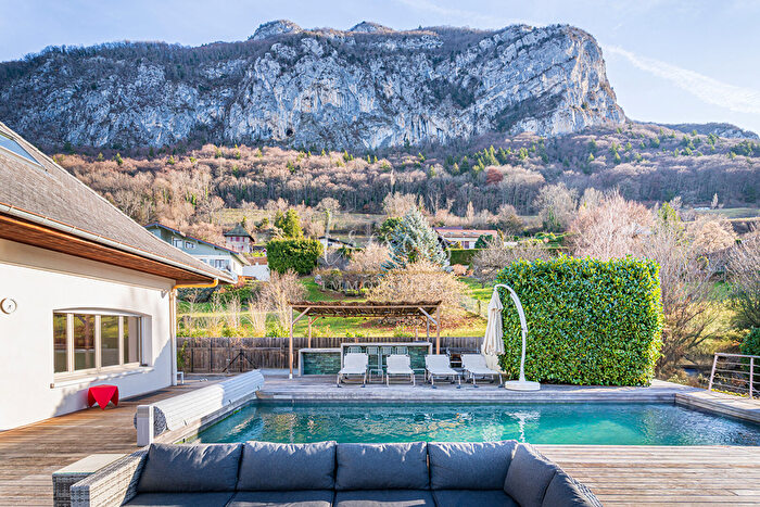 Maison à vendre - Veyrier-du-Lac - 8 pièces - 5 chambres