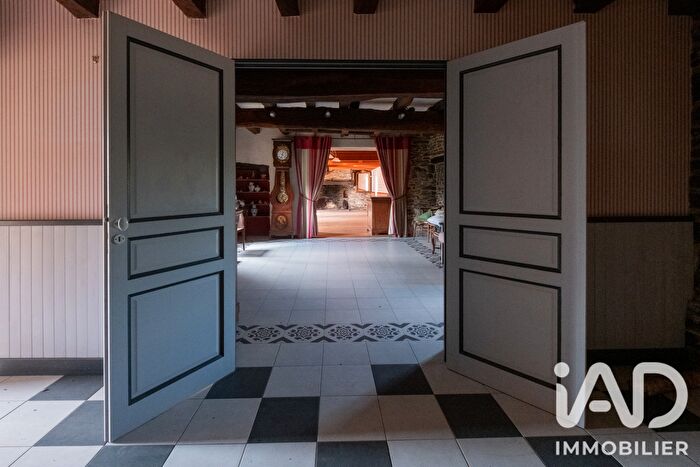 Maison 11 pièces à vendre à Ploudiry