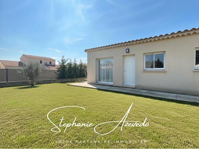 Maison à vendre - Saint-Martin-de-Crau - 4 pièces - 2 chambres