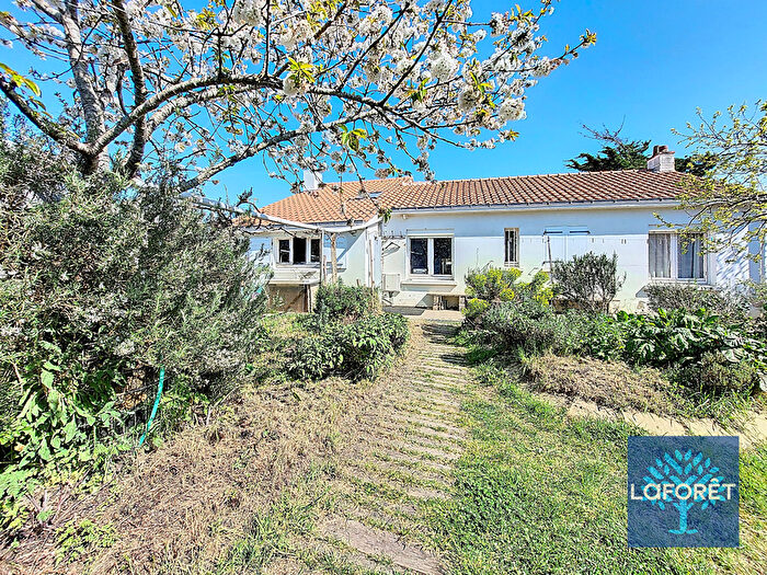 Maison à vendre - Soullans - 5 pièces - 4 chambres