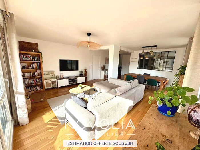 Appartement à vendre - Lyon e , Saint-Rambert - 4 pièces - 2 chambres