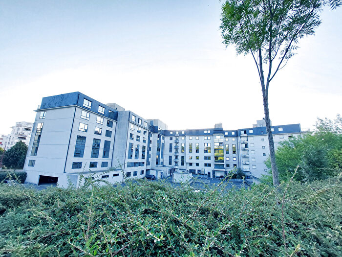 Appartement à louer - Rodez, Bourran, Calcomier - 1 pièce