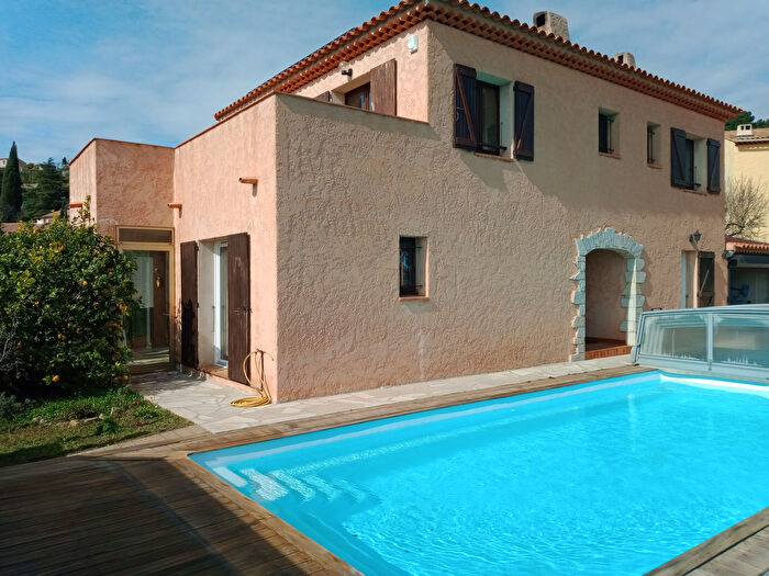 Maison à vendre - Ollioules, Saint-Joseph, Gare - 7 pièces - 5 chambres