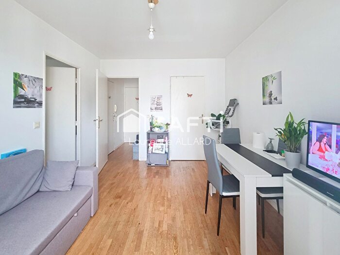 Appartement à vendre - Carrières-sous-Poissy, Bords de Seine, Ile de la Dérivation - 2 pièces - 1 chambre