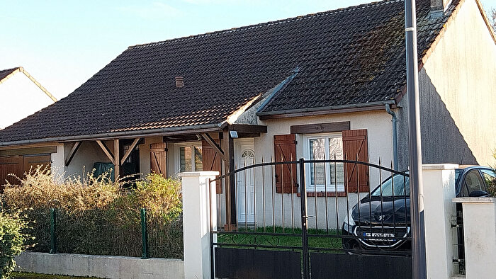 Maison à vendre - Orléans, Soleil Levant, Champ de Mars - 4 pièces - 3 chambres