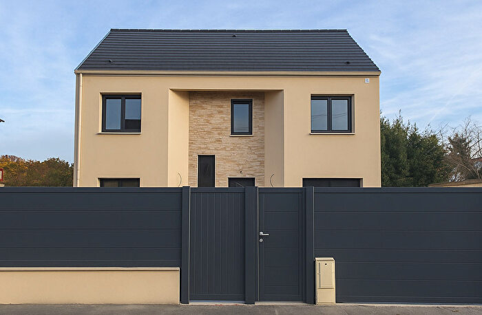 Maison à vendre - Gueux - 6 pièces - 5 chambres