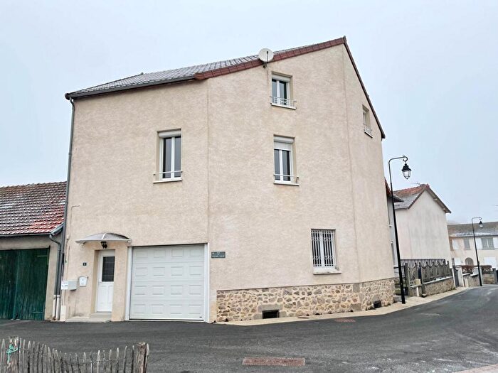 Maison à vendre - Le Mayet-de-Montagne - 3 pièces - 2 chambres
