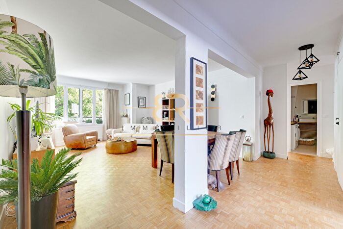 Appartement 4 pièces à Paris 16ème, Porte de Saint-Cloud, Auteuil-Sud, à vendre