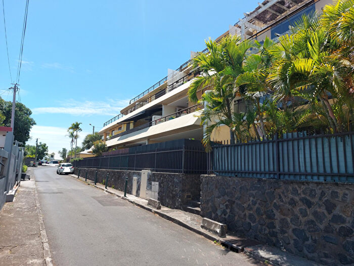 Appartement à vendre - Saint-Denis, Montgaillard - 2 pièces - 1 chambre