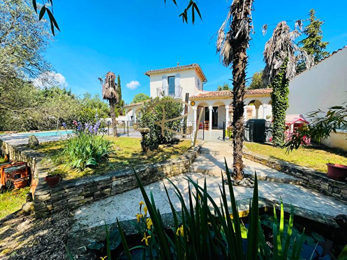 Maison à vendre - Vagnas - 4 pièces - 3 chambres