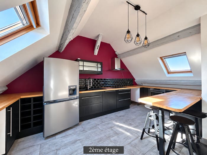 Maisons à vendre et appartements à louer - 3