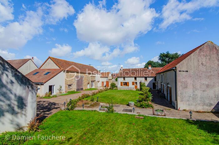 Maison à vendre - Congerville-Thionville - 11 pièces - 9 chambres